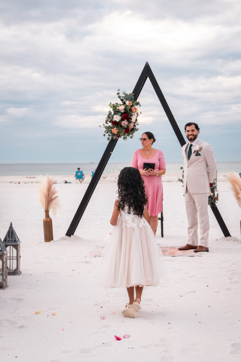 Ceremony Colors – Beach Weddings with Style