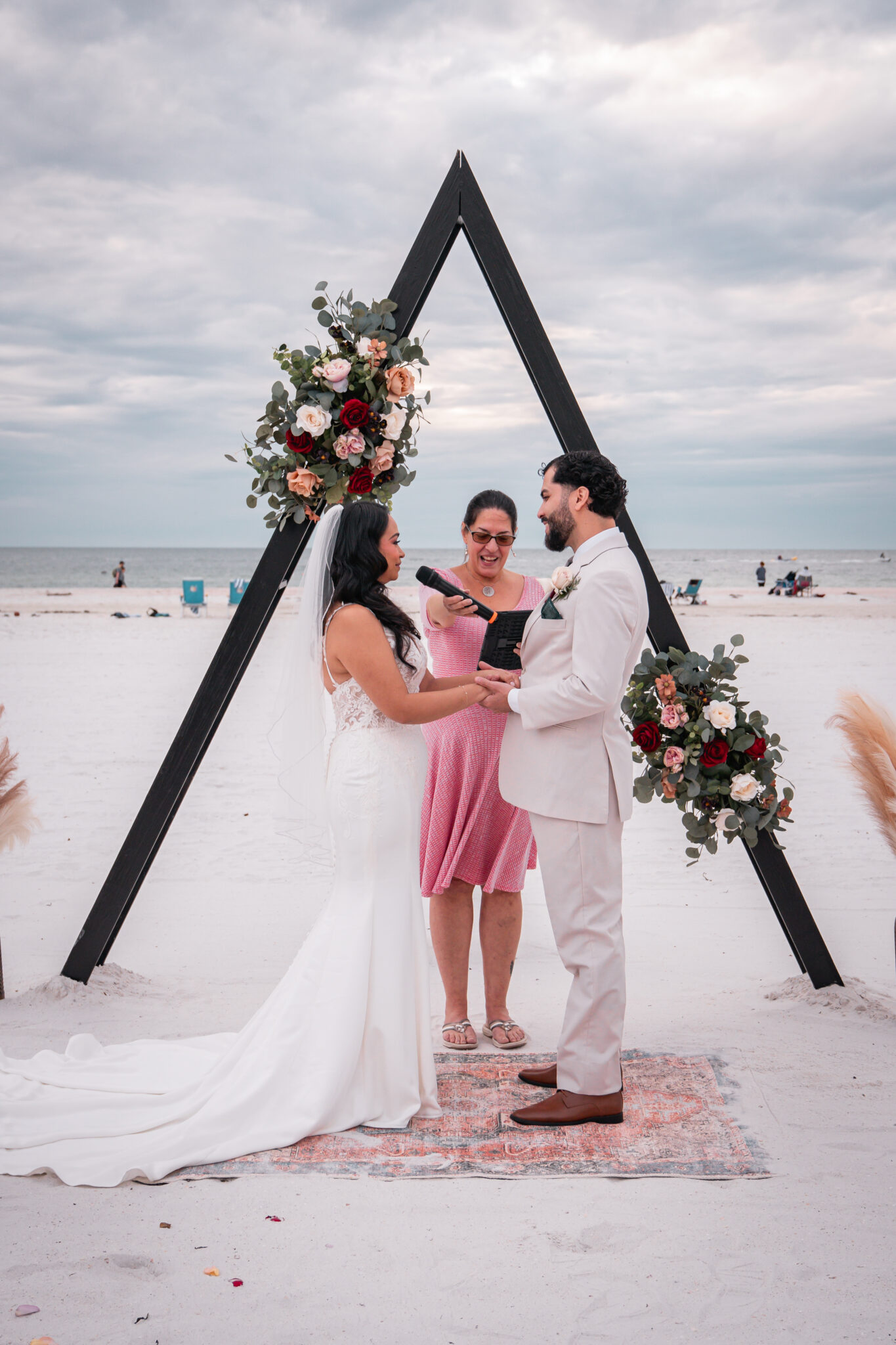 Ceremony Colors – Beach Weddings with Style